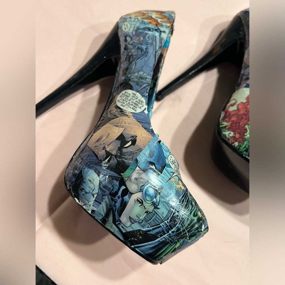 Custom Batman Heels - Gem